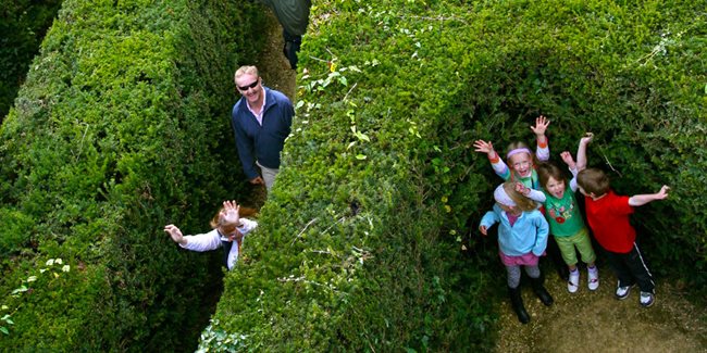 Longleat is the UK's Best Amusement Park and Zoo (5 stars PLUS ...